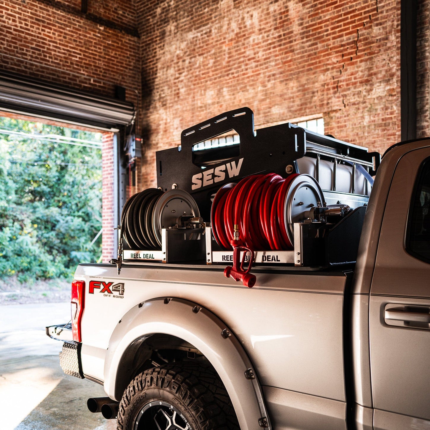 Southeast Softwash's Expert Soft Wash System - SESW